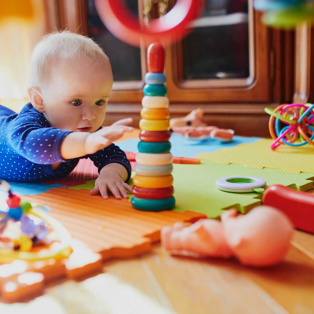 The Best Toys For Newborn Development – Messy Bun Kinda Mum